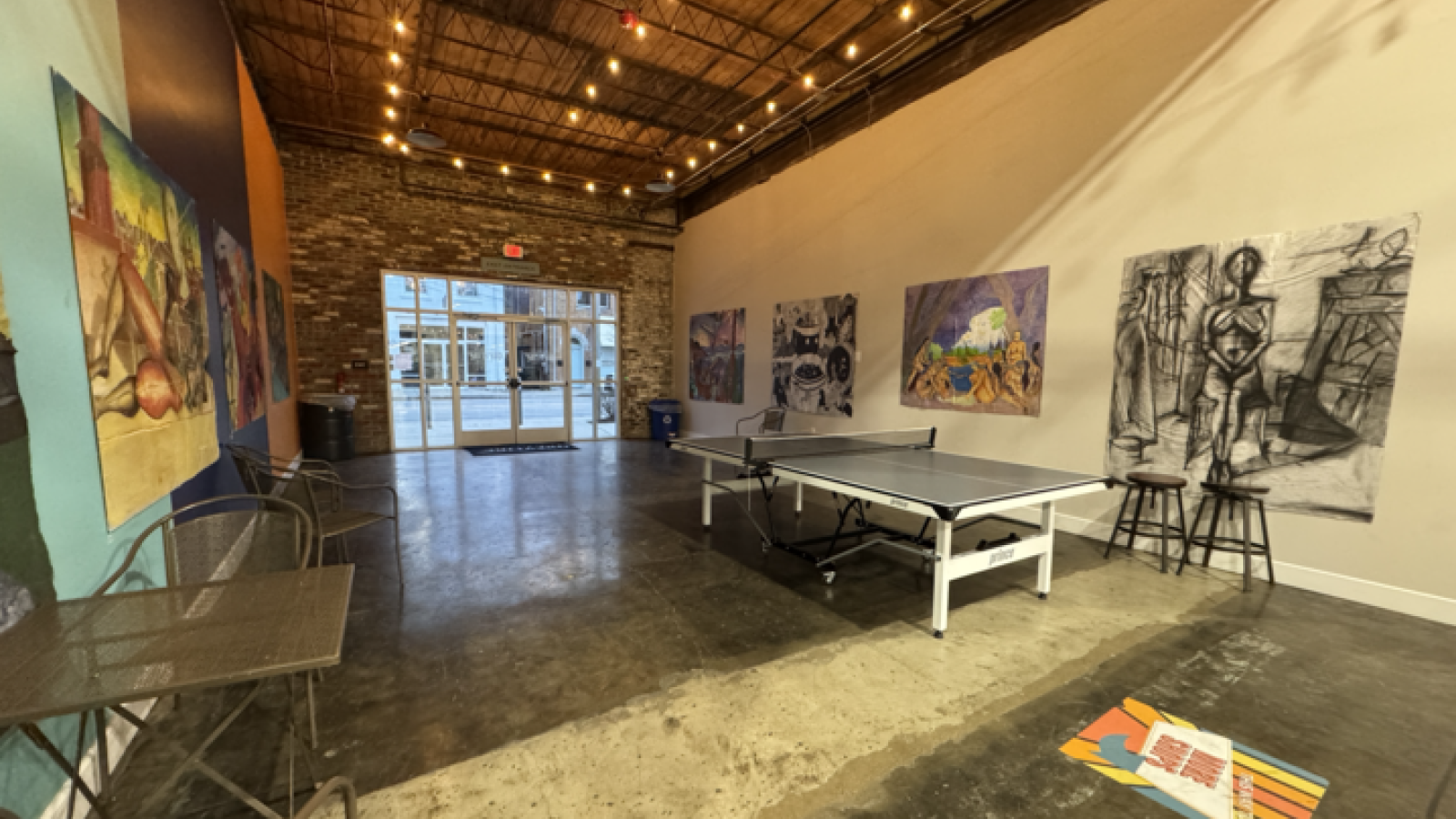 First-year architecture students exhibit murals at Greyline Station ...
