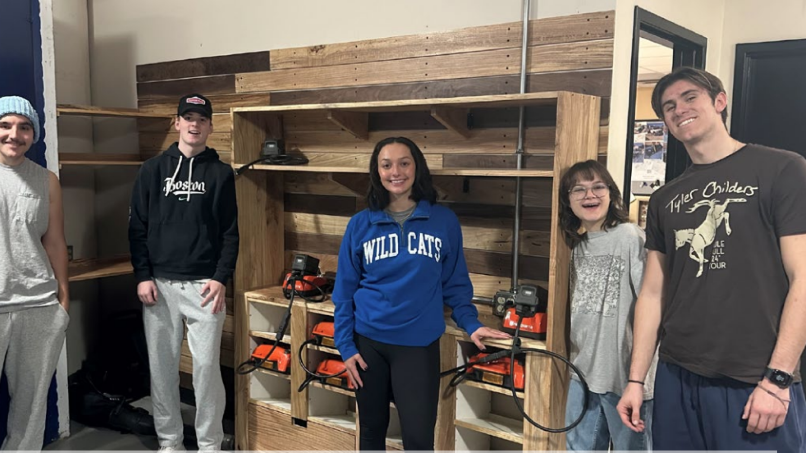 PRD students build charging station with Campus Woods | College of Design